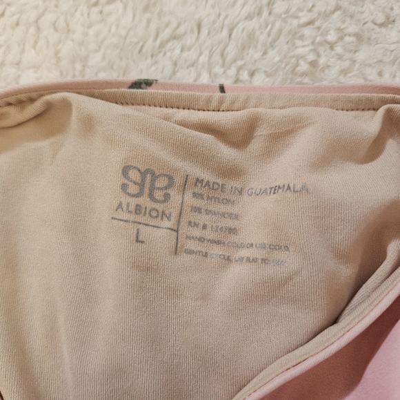 Albion Fit | Swim | Albion Fit Dorothy Island Fever Swimsuit L | Poshmark